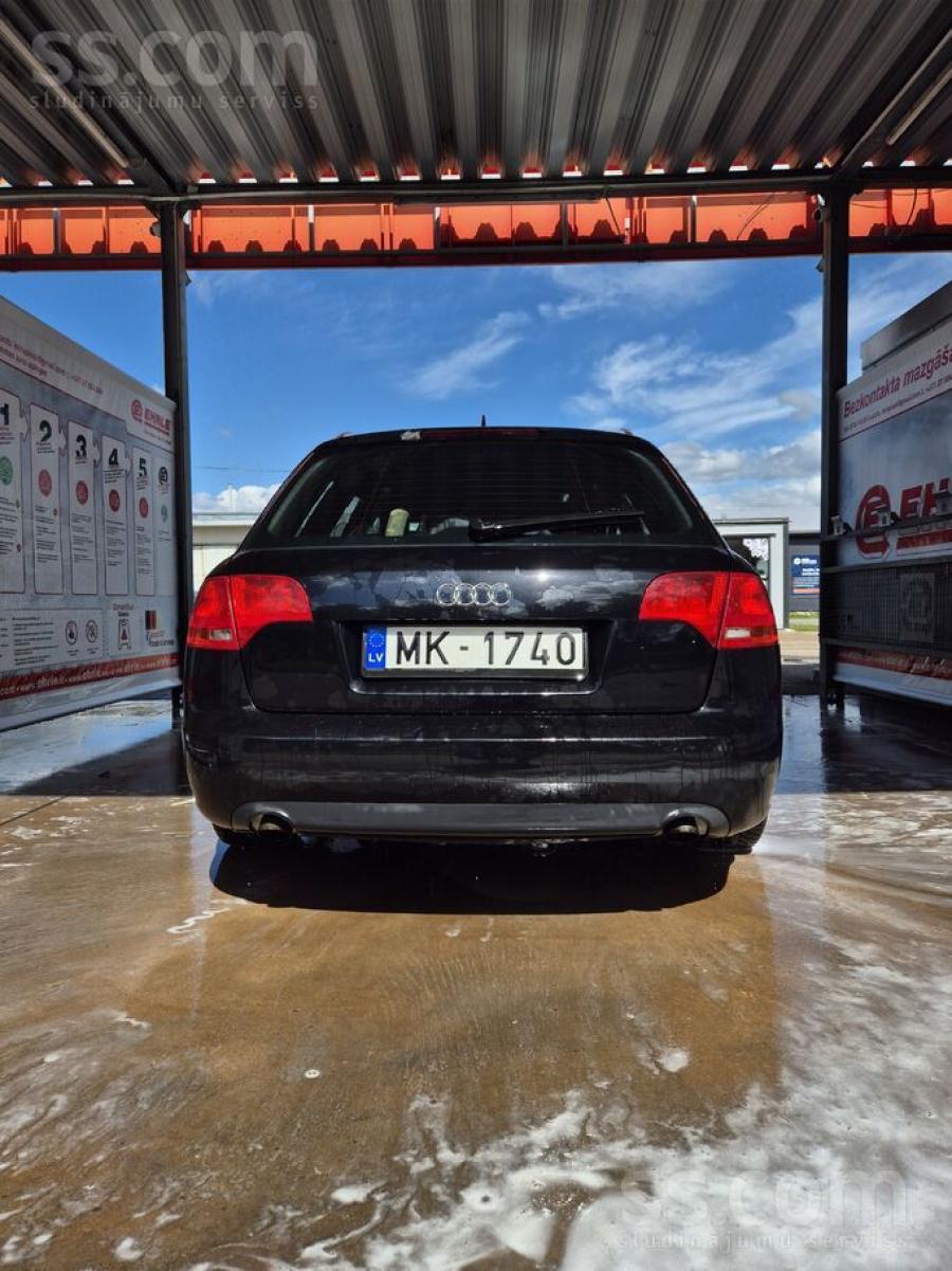 Black Audi A4 2005 in Ogre, with an engine capacity of 3.00 L and mileage of 294 thousand km for 2400 €, photo 2 on AUTOMOTO.COM.LV