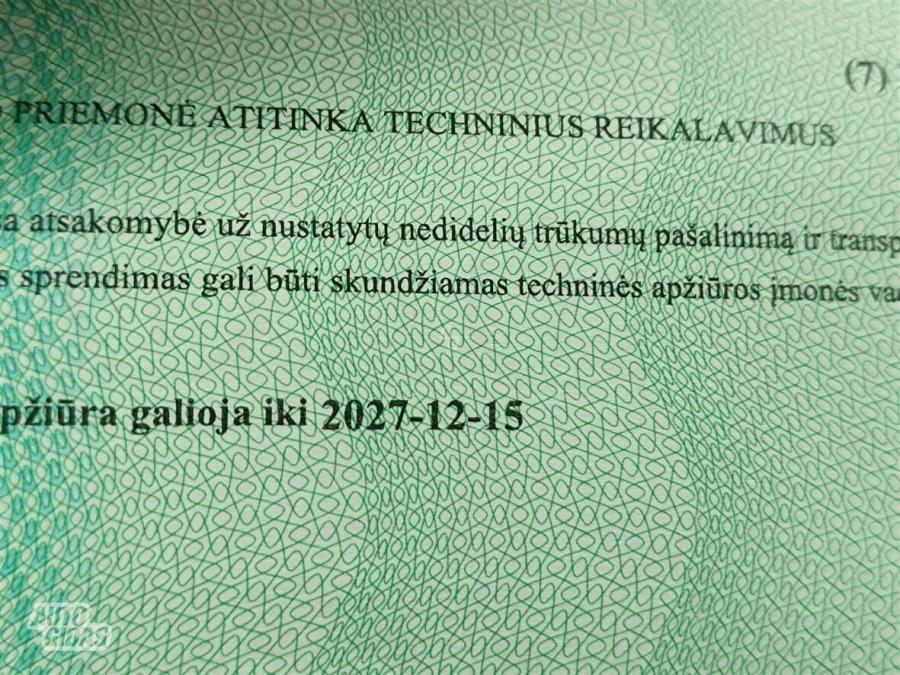 Черный Ауди А4 2005 в Вильнюс, объемом двигателя 2.00 л и пробегом 287 тыс. км за 1700 €, фото 2 на AUTOMOTO.COM.LV