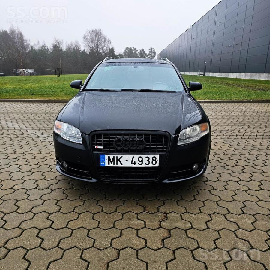 Black Audi A4 2005 in Riga, with an engine capacity of 2.50 L and mileage of 285 thousand km for 2450 €, photo 2 on AUTOMOTO.COM.LV