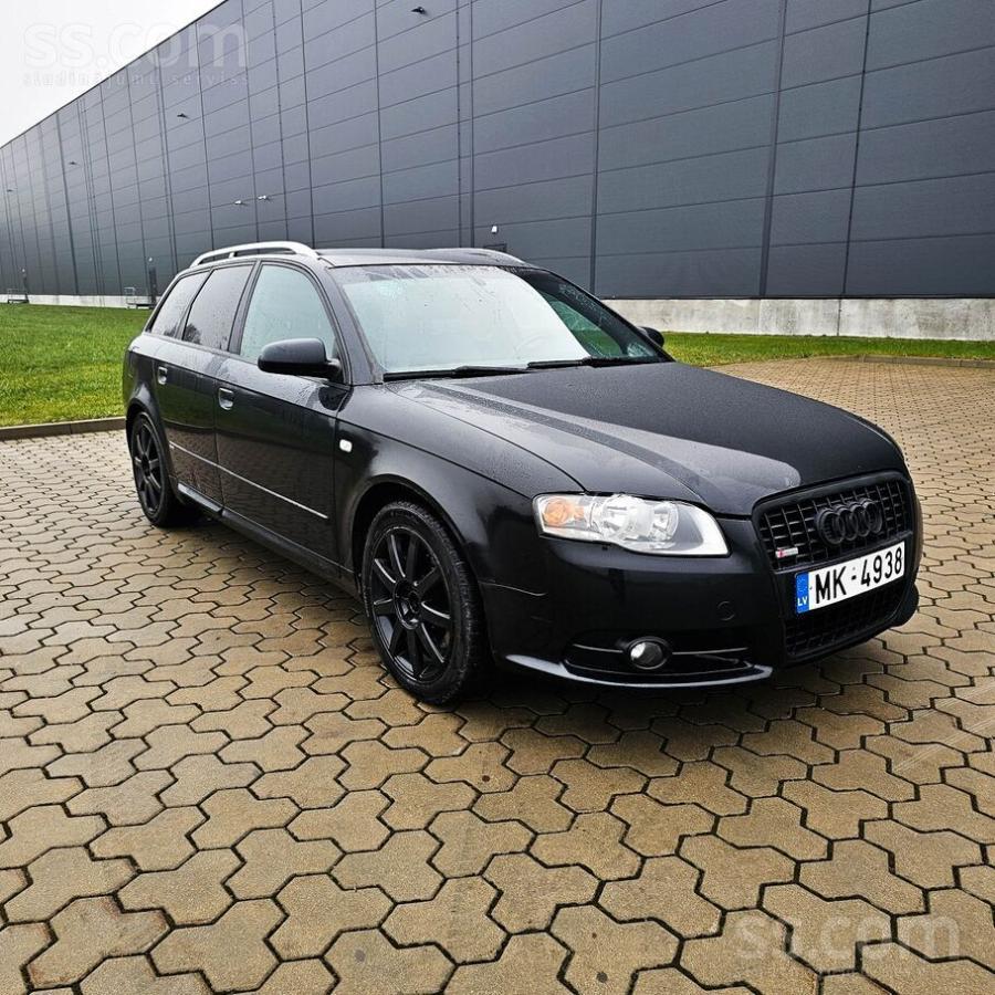 Black Audi A4 2005 in Riga, with an engine capacity of 2.50 L and mileage of 285 thousand km for 2450 €, photo 3 on AUTOMOTO.COM.LV