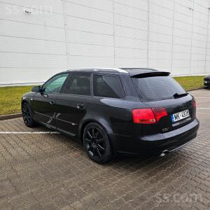 Black Audi A4 2005 in Riga, with an engine capacity of 2.50 L and mileage of 285 thousand km for 2450 €, photo 6 on AUTOMOTO.COM.LV