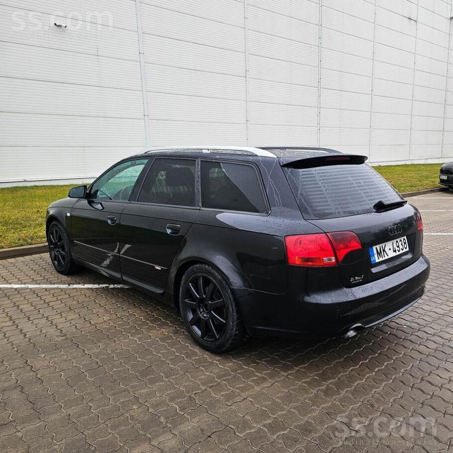 Black Audi A4 2005 in Riga, with an engine capacity of 2.50 L and mileage of 285 thousand km for 2450 €, photo 6 on AUTOMOTO.COM.LV