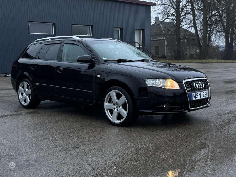 Melns Audi A4 2005 Tauragė, ar dzinēja tilpumu 2.50 L un nobraukumu 403 tūkst. km par 2550 €, foto 2 vietnē AUTOMOTO.COM.LV