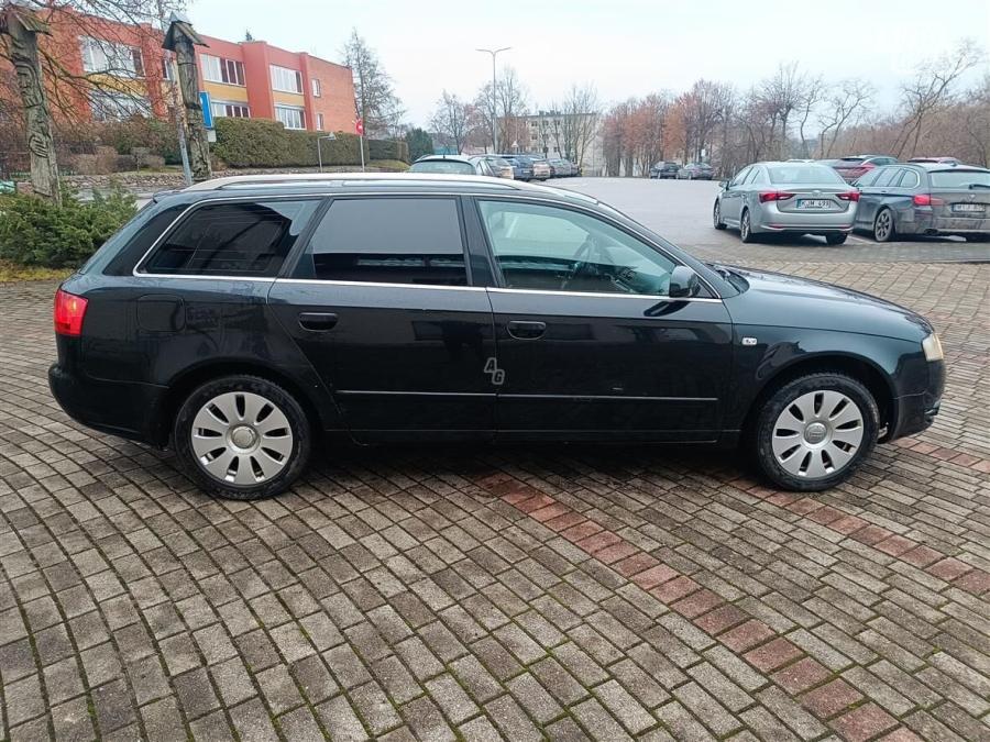 Black Audi A4 2005 in Vilnius, with an engine capacity of 2.00 L and mileage of 287 thousand km for 1700 €, photo 6 on AUTOMOTO.COM.LV