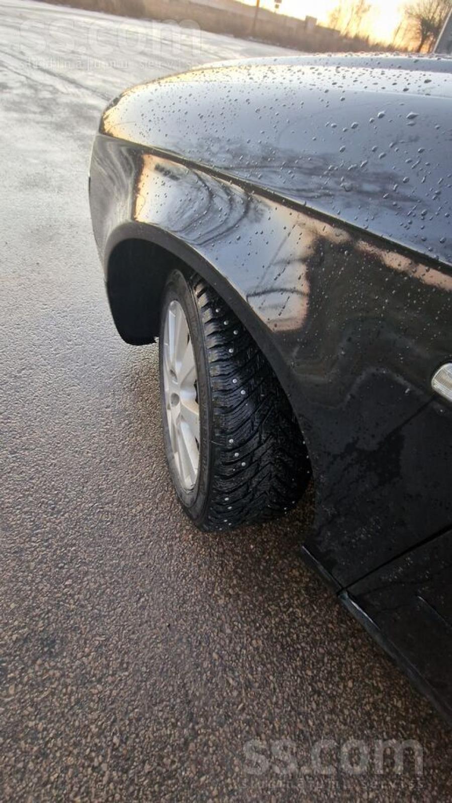 Black Audi A4 2005 in Rezekne, with an engine capacity of 3.00 L and mileage of 360 thousand km for 3199 €, photo 5 on AUTOMOTO.COM.LV