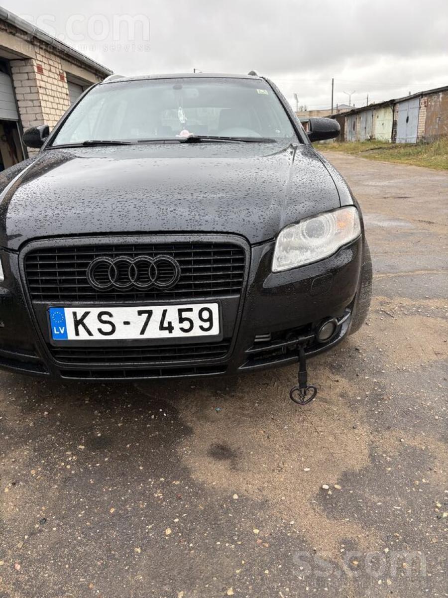 Melns Audi A4 2005 Daugavpils, ar dzinēja tilpumu 2.00 L un nobraukumu 431 tūkst. km par 2500 €, foto 2 vietnē AUTOMOTO.COM.LV