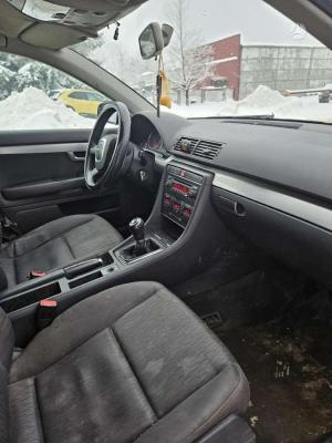 Melns Audi A4 2005 Telšiai, ar dzinēja tilpumu 2.00 L un nobraukumu 401 tūkst. km par 1450 €, foto 9 vietnē AUTOMOTO.COM.LV