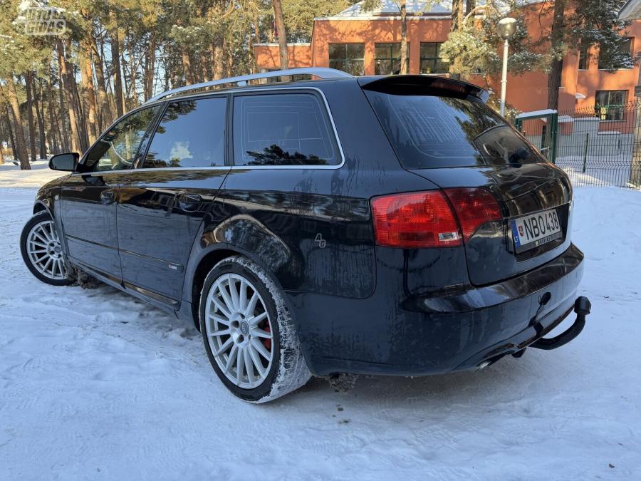 Melns Audi A4 2005 Alīta, ar dzinēja tilpumu 2.00 L un nobraukumu 379 tūkst. km par 2750 €, foto 7 vietnē AUTOMOTO.COM.LV