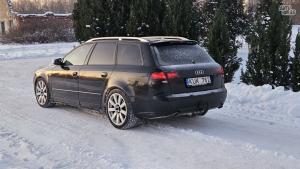 Melns Audi A4 2005 Vievis, ar dzinēja tilpumu 2.00 L un nobraukumu 380 tūkst. km par 2300 €, foto 4 vietnē AUTOMOTO.COM.LV