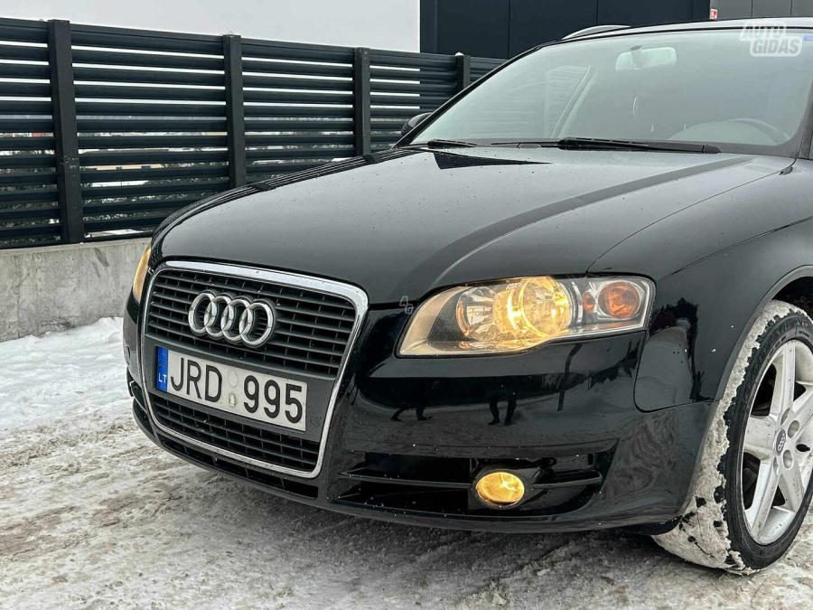 Black Audi A4 2005 in Vilnius, with an engine capacity of 2.00 L and mileage of 371 thousand km for 2100 €, photo 2 on AUTOMOTO.COM.LV