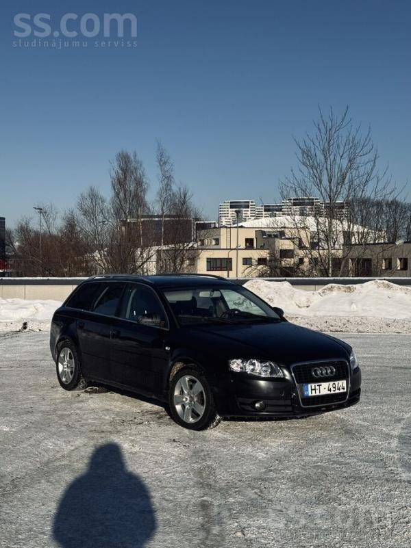 Melns Audi A4 2005 Rīga, ar dzinēja tilpumu 2.00 L un nobraukumu 0 tūkst. km par 2250 €, foto 3 vietnē AUTOMOTO.COM.LV