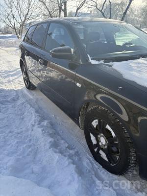 Black Audi A4 2005 in Liepaja, with an engine capacity of 2.00 L and mileage of 413 thousand km for 2000 €, photo 4 on AUTOMOTO.COM.LV