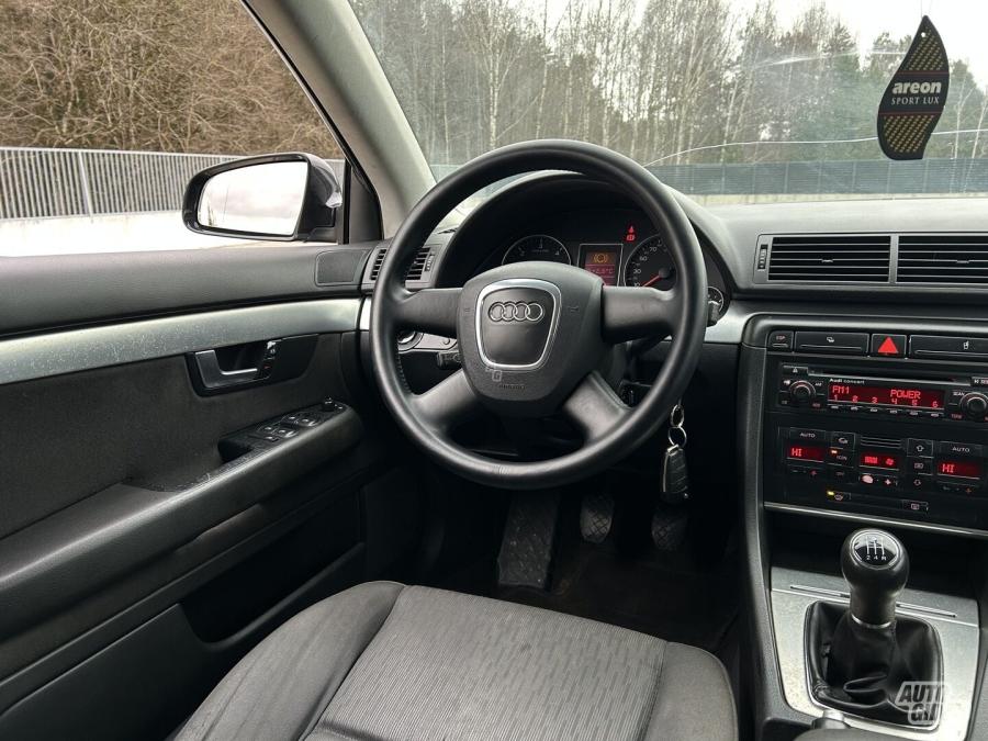 Black Audi A4 2005 in Vilnius, with an engine capacity of 1.90 L and mileage of 420 thousand km for 2199 €, photo 14 on AUTOMOTO.COM.LV