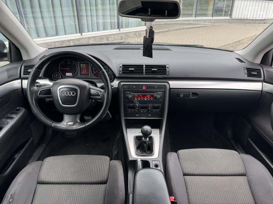 Black Audi A4 2005 in Panevezys, with an engine capacity of 2.00 L and mileage of 350 thousand km for 1450 €, photo 14 on AUTOMOTO.COM.LV