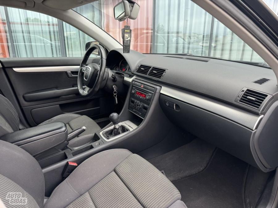Black Audi A4 2005 in Panevezys, with an engine capacity of 2.00 L and mileage of 350 thousand km for 1450 €, photo 15 on AUTOMOTO.COM.LV