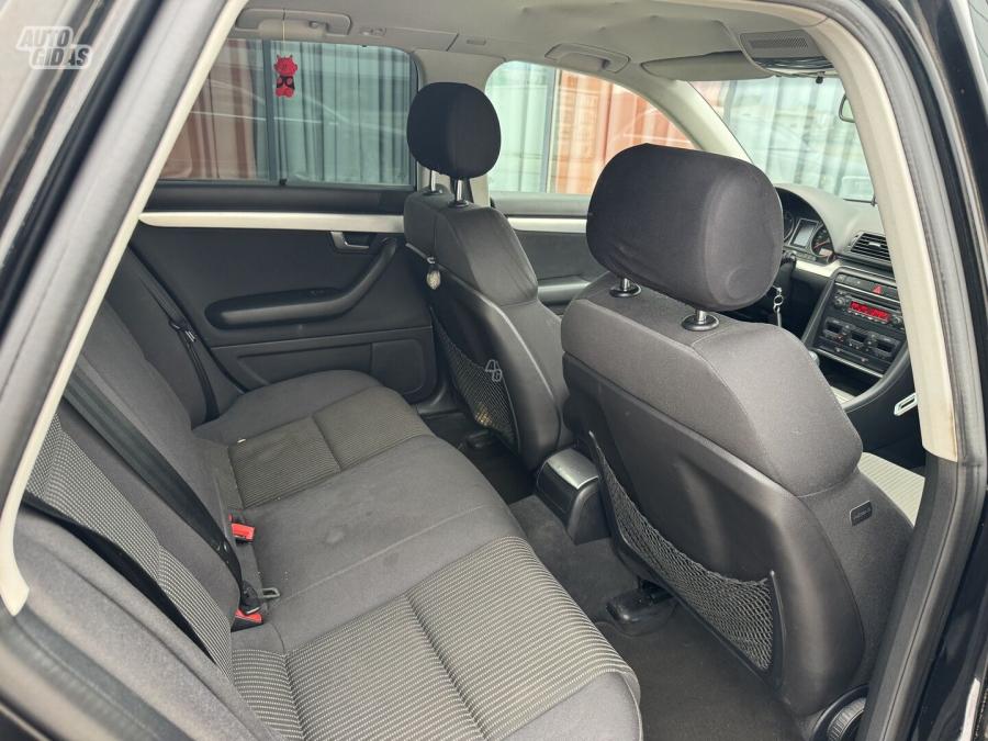 Black Audi A4 2005 in Panevezys, with an engine capacity of 2.00 L and mileage of 350 thousand km for 1450 €, photo 17 on AUTOMOTO.COM.LV