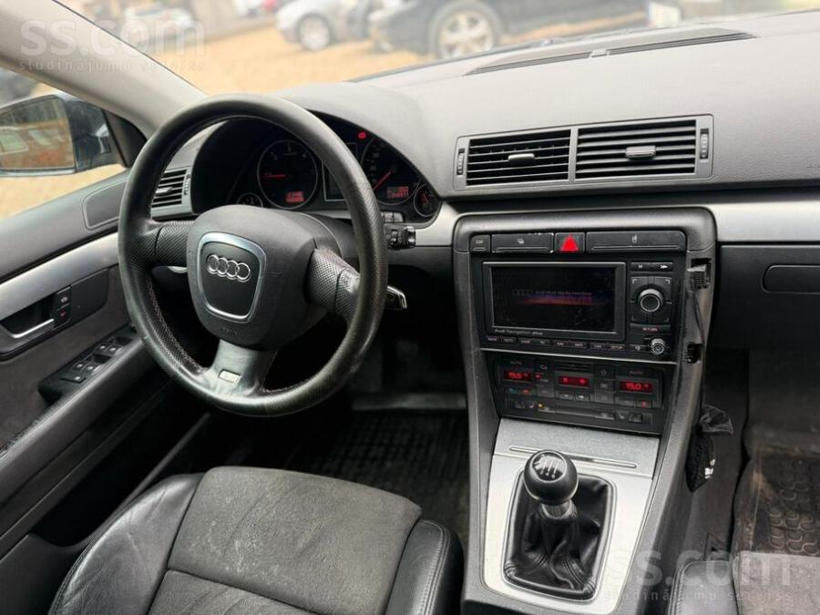 Melns Audi A4 2005 Rīga, ar dzinēja tilpumu 2.00 L un nobraukumu 346 tūkst. km par 2750 €, foto 8 vietnē AUTOMOTO.COM.LV