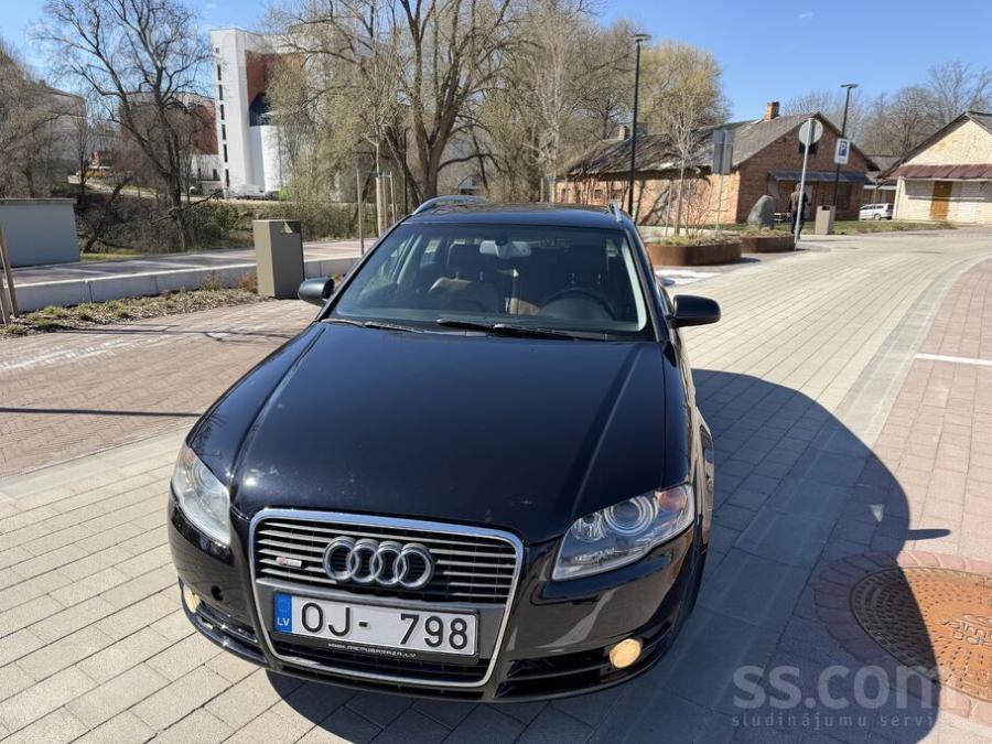 Melns Audi A4 2005 Valmiera, ar dzinēja tilpumu 3.00 L un nobraukumu 360 tūkst. km par 2750 €, foto 4 vietnē AUTOMOTO.COM.LV