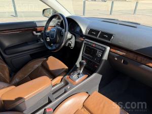Melns Audi A4 2005 Valmiera, ar dzinēja tilpumu 3.00 L un nobraukumu 360 tūkst. km par 2750 €, foto 20 vietnē AUTOMOTO.COM.LV