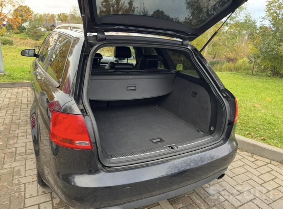 Black Audi A4 2005 in Valka, with an engine capacity of 1.80 L and mileage of 219 thousand km for 3500 €, photo 12 on AUTOMOTO.COM.LV
