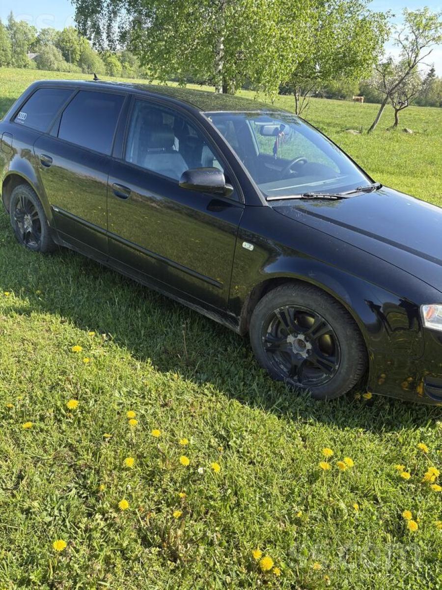 Melns Audi A4 2005 Liepāja, ar dzinēja tilpumu 2.00 L un nobraukumu 413 tūkst. km par 1800 €, foto 3 vietnē AUTOMOTO.COM.LV