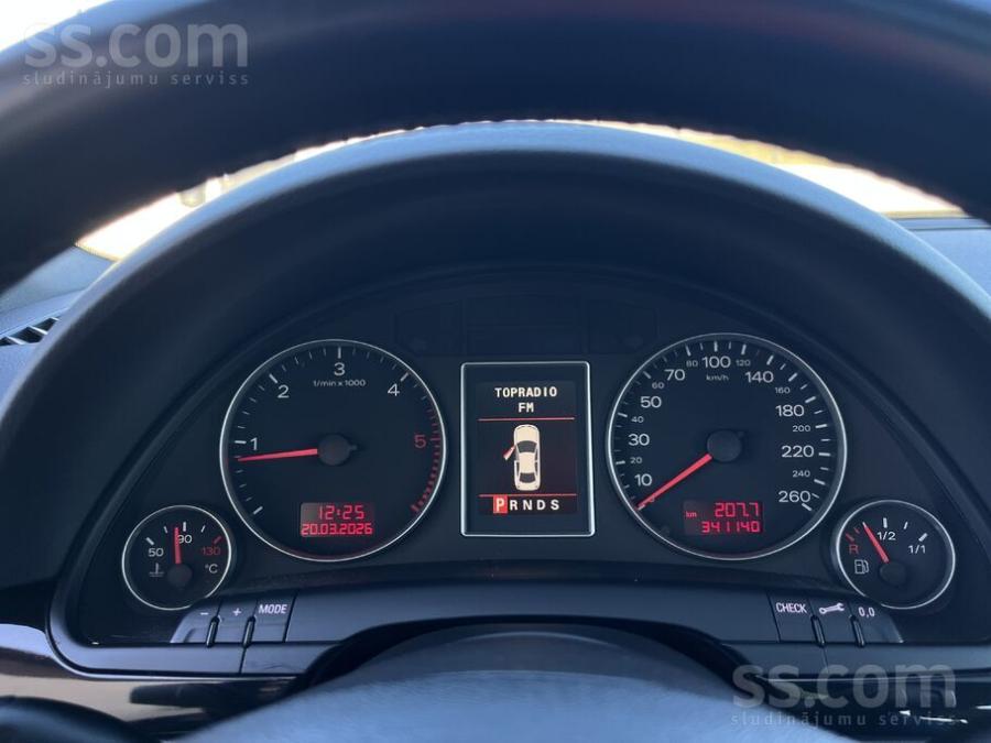 Black Audi A4 2005 in Riga, with an engine capacity of 3.00 L and mileage of 0 thousand km for 4990 €, photo 12 on AUTOMOTO.COM.LV