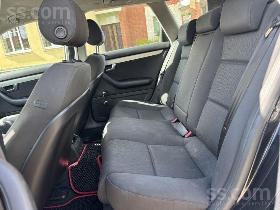 Melns Audi A4 2005 Bauska, ar dzinēja tilpumu 2.00 L un nobraukumu 315 tūkst. km par 1890 €, foto 10 vietnē AUTOMOTO.COM.LV
