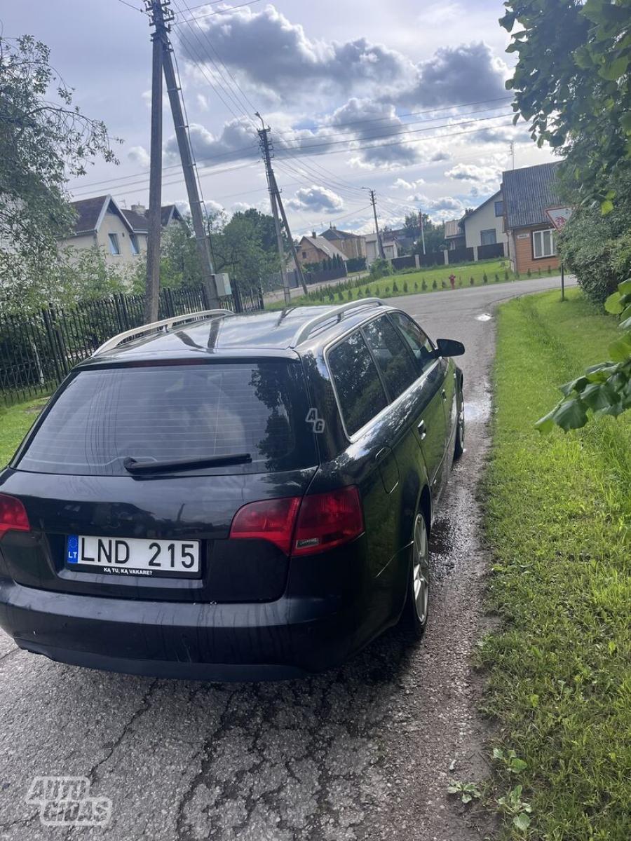 Black Audi A4 2005 in Panevezys, with an engine capacity of 2.00 L and mileage of 390 thousand km for 1600 €, photo 5 on AUTOMOTO.COM.LV