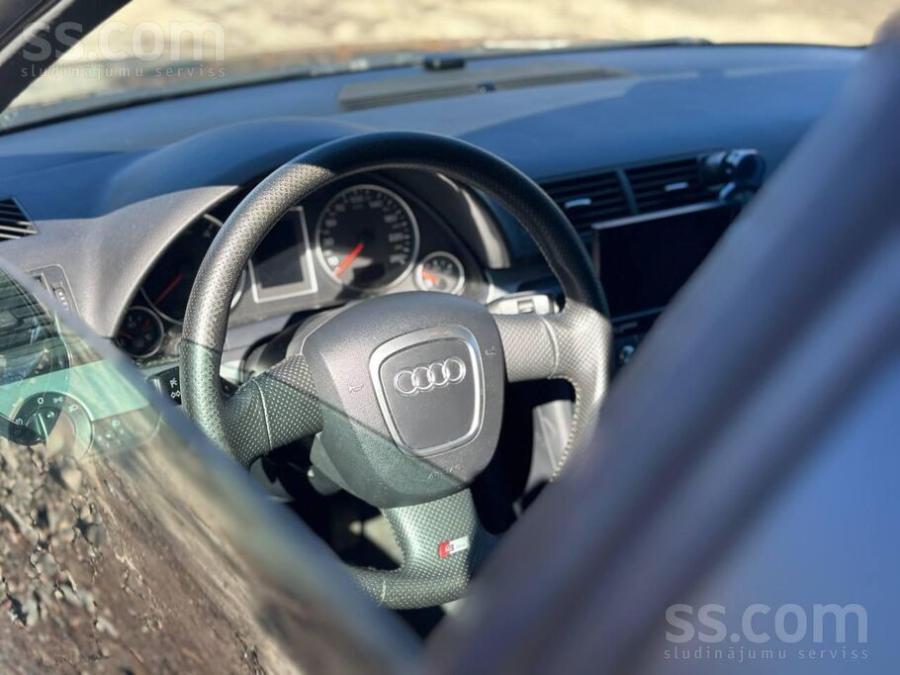 Black Audi A4 2005 in Riga, with an engine capacity of 3.00 L and mileage of 278 thousand km for 2550 €, photo 14 on AUTOMOTO.COM.LV