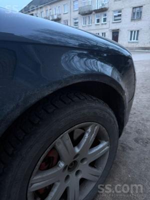 Melns Audi A4 2005 Dobele, ar dzinēja tilpumu 2.50 L un nobraukumu 445 tūkst. km par 1500 €, foto 5 vietnē AUTOMOTO.COM.LV