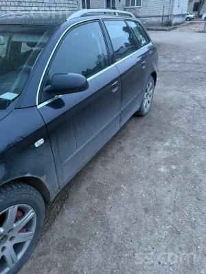 Melns Audi A4 2005 Dobele, ar dzinēja tilpumu 2.50 L un nobraukumu 445 tūkst. km par 1500 €, foto 7 vietnē AUTOMOTO.COM.LV