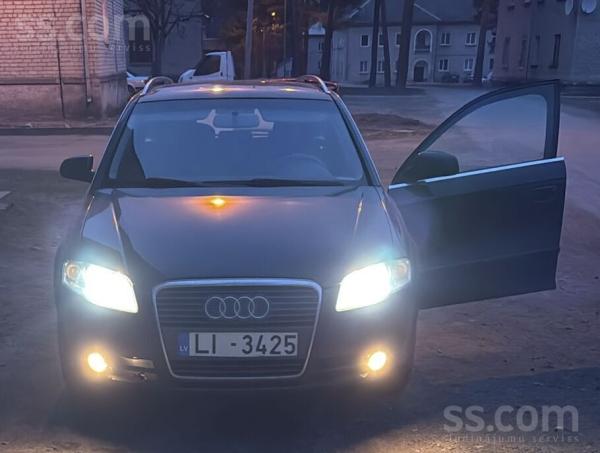 Черный Ауди А4 2005 в Добеле, объемом двигателя 2.50 л и пробегом 445 тыс. км за 1500 €, фото 10 на AUTOMOTO.COM.LV