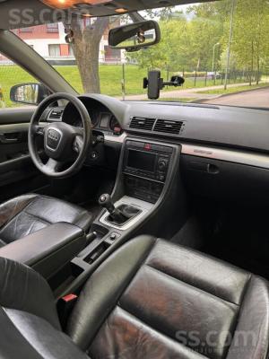 Black Audi A4 2005 in Riga, with an engine capacity of 3.00 L and mileage of 391 thousand km for 2050 €, photo 6 on AUTOMOTO.COM.LV
