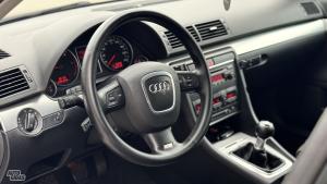 Black Audi A4 2005 in Radviliskis, with an engine capacity of 2.00 L and mileage of 328 thousand km for 3150 €, photo 17 on AUTOMOTO.COM.LV