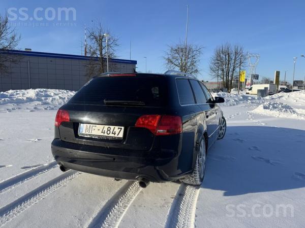 Melns Audi A4 2005 Rīga, ar dzinēja tilpumu 2.00 L un nobraukumu 285 tūkst. km par 2895 €, foto 4 vietnē AUTOMOTO.COM.LV