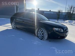 Black Audi A4 2005 in Riga, with an engine capacity of 2.00 L and mileage of 285 thousand km for 2895 €, photo 6 on AUTOMOTO.COM.LV
