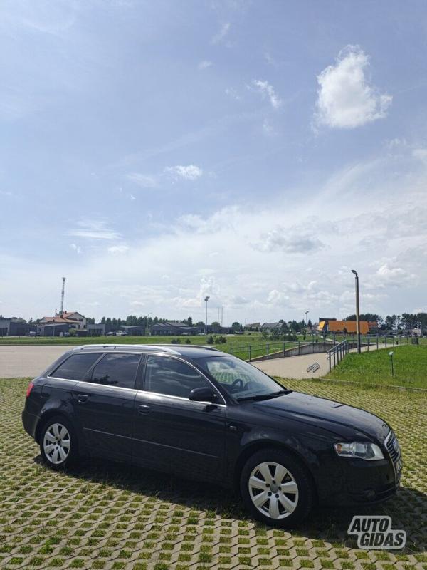 Black Audi A4 2005 in Moletai, with an engine capacity of 3.00 L and mileage of 362 thousand km for 1850 €, photo 5 on AUTOMOTO.COM.LV