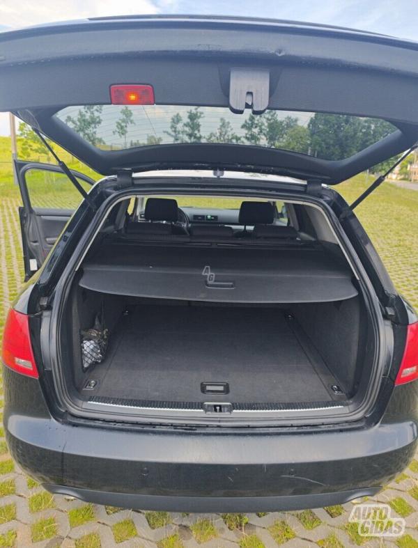 Black Audi A4 2005 in Moletai, with an engine capacity of 3.00 L and mileage of 362 thousand km for 1850 €, photo 9 on AUTOMOTO.COM.LV