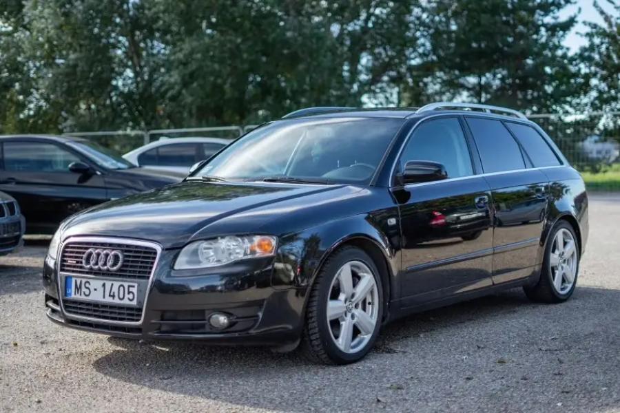 Melns Audi A4 2005 Liepāja, ar dzinēja tilpumu 3.00 L un nobraukumu 301 tūkst. km par 4850 €, foto 1 vietnē AUTOMOTO.COM.LV