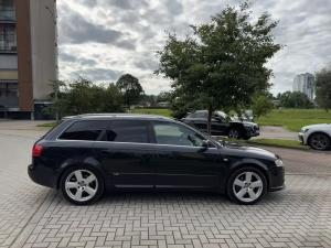 Black Audi A4 2005 in Riga, with an engine capacity of 3.00 L and mileage of 340 thousand km for 2990 €, photo 5 on AUTOMOTO.COM.LV