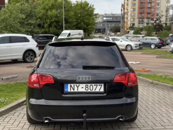 Черный Ауди А4 2005 в Рига, объемом двигателя 3.00 л и пробегом 340 тыс. км за 2990 €, фото 6 на AUTOMOTO.COM.LV