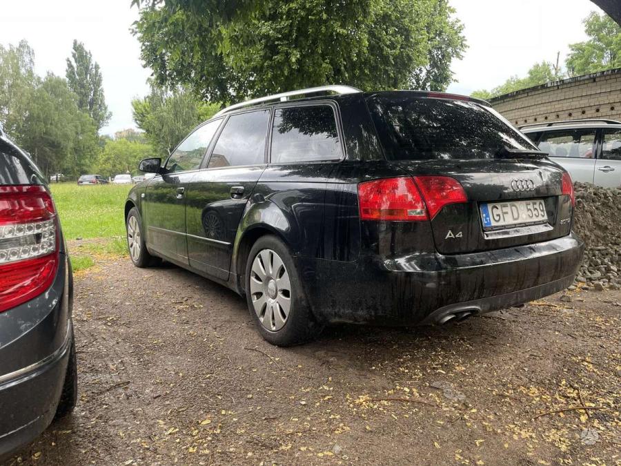 Black Audi A4 2005 in Kaunas, with an engine capacity of 1.97 L and mileage of 279 thousand km for 999 €, photo 6 on AUTOMOTO.COM.LV