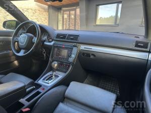 Black Audi A4 2005 in Tukums, with an engine capacity of 3.00 L and mileage of 385 thousand km for 3500 €, photo 9 on AUTOMOTO.COM.LV