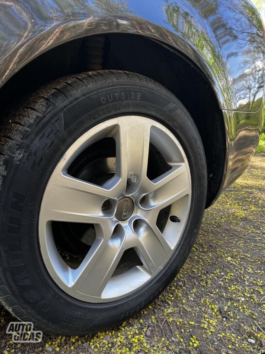 Melns Audi A4 2005 Gargždai, ar dzinēja tilpumu 1.90 L un nobraukumu 433 tūkst. km par 2200 €, foto 8 vietnē AUTOMOTO.COM.LV
