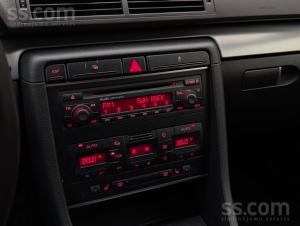 Melns Audi A4 2005 Rīga, ar dzinēja tilpumu 2.00 L un nobraukumu 390 tūkst. km par 1690 €, foto 12 vietnē AUTOMOTO.COM.LV