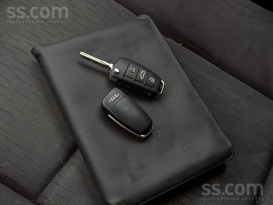 Melns Audi A4 2005 Rīga, ar dzinēja tilpumu 2.00 L un nobraukumu 390 tūkst. km par 1690 €, foto 16 vietnē AUTOMOTO.COM.LV