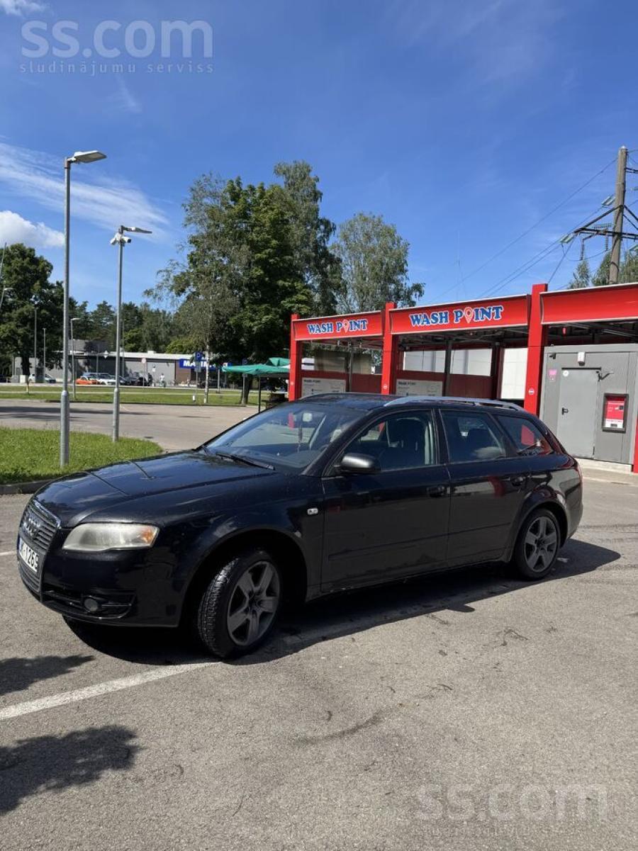 Melns Audi A4 2005 Rīga, ar dzinēja tilpumu 2.00 L un nobraukumu 349 tūkst. km par 2150 €, foto 5 vietnē AUTOMOTO.COM.LV
