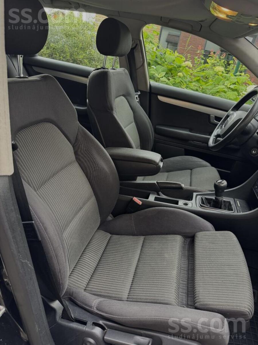 Melns Audi A4 2005 Rīga, ar dzinēja tilpumu 2.00 L un nobraukumu 349 tūkst. km par 2150 €, foto 11 vietnē AUTOMOTO.COM.LV