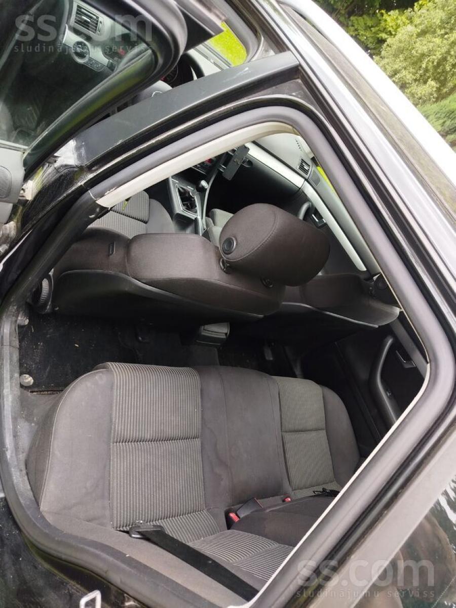 Melns Audi A4 2005 Gulbene, ar dzinēja tilpumu 2.50 L un nobraukumu 302 tūkst. km par 750 €, foto 12 vietnē AUTOMOTO.COM.LV