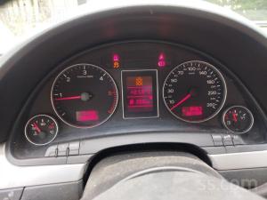 Melns Audi A4 2005 Gulbene, ar dzinēja tilpumu 2.50 L un nobraukumu 302 tūkst. km par 750 €, foto 16 vietnē AUTOMOTO.COM.LV